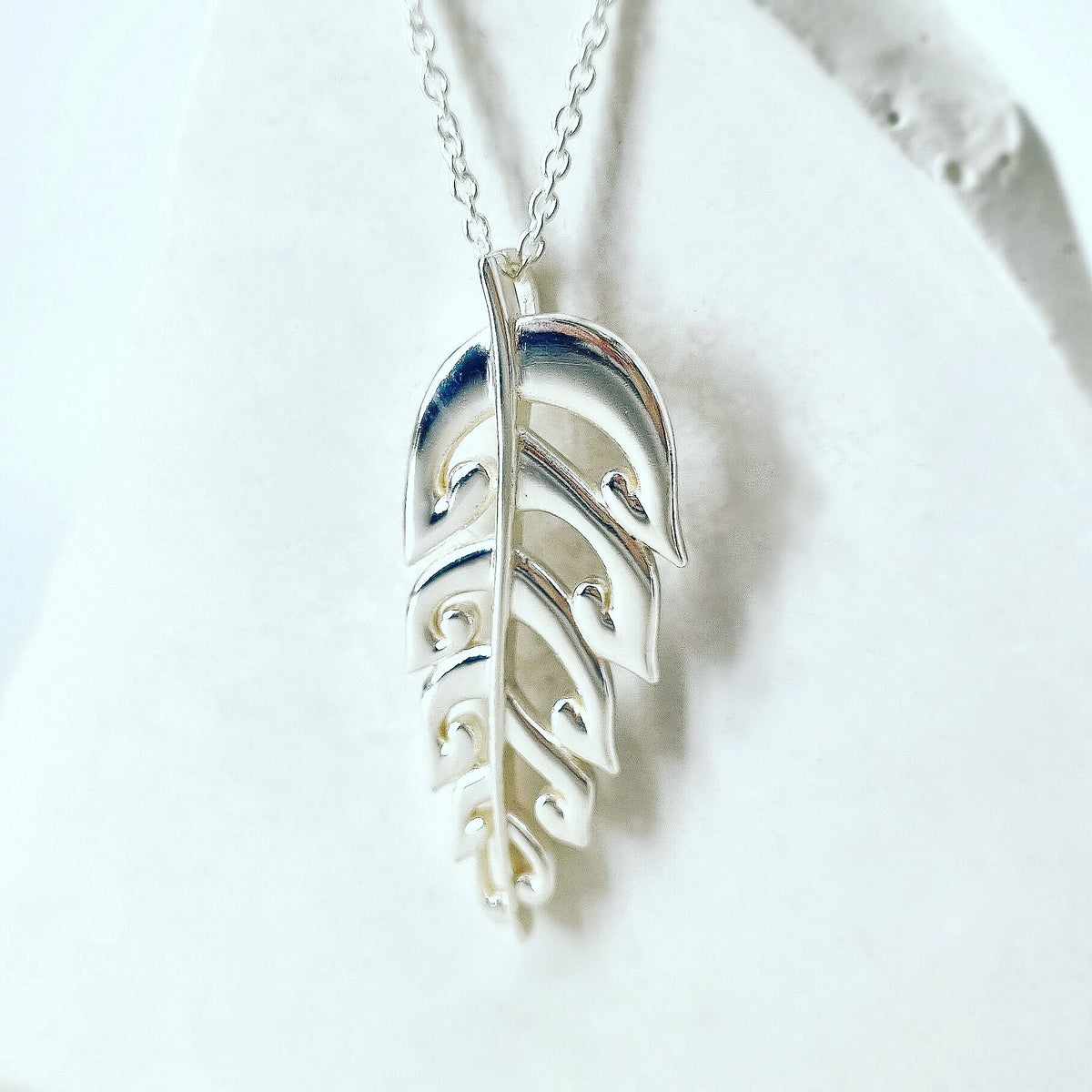 Titoki Pendant – Jewellery By Maree